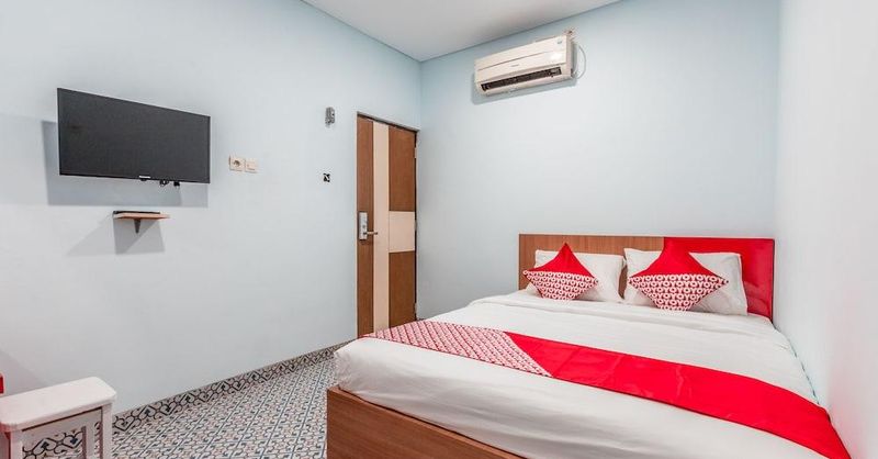 Oyo 1499 Kaya House a Co-Living at Pluit: Zimmerreservierung online bei ...