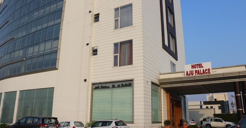 Hotel Aju Palace Neemrana - schnelle Online-Buchung mit HotelFriend