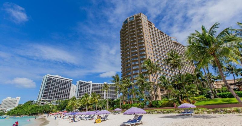 Outrigger Guam Beach Resort, Tumon Bay: photos and rooms on HotelFriend