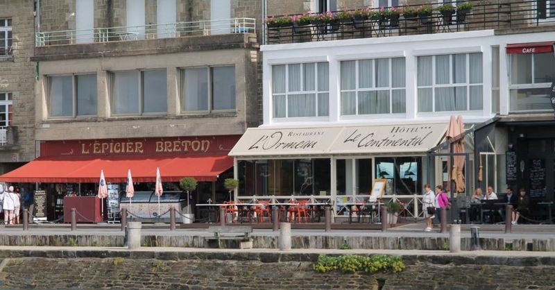 Le Continental, Cancale: photos and rooms on HotelFriend