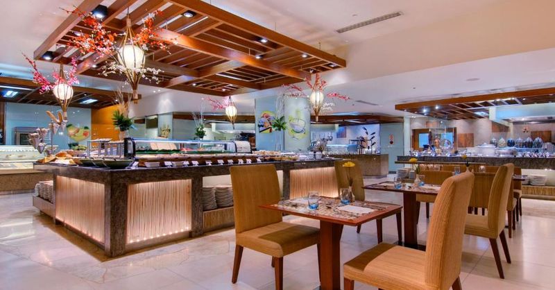 Marco Polo Plaza, Cebu, Cebu City - book accommodation on HotelFriend