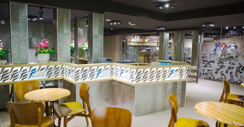 Hotel Fortuna, Zemun - reserve best-rated hotels on HotelFriend