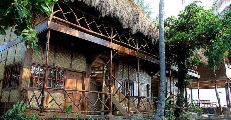 Palapa Cabins in Sonsonate - easy hotel booking on HotelFriend