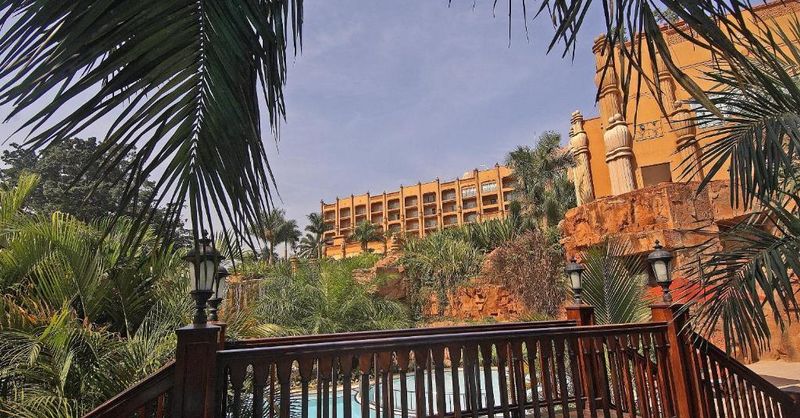 Kampala Serena: quick and easy booking on HotelFriend