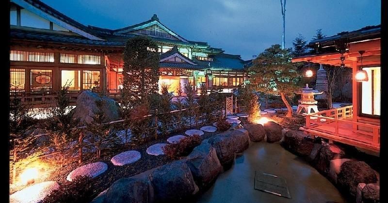 Fuji Onsenji Yumedono in Fujikawaguchiko: tolle Hotels, Bilder und ...