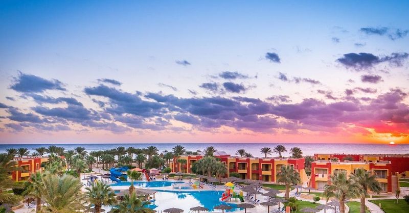 Hotel Magic Tulip Resort