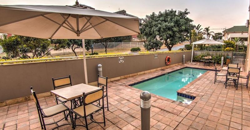 Road Lodge Umhlanga Ridge - room booking on HotelFriend