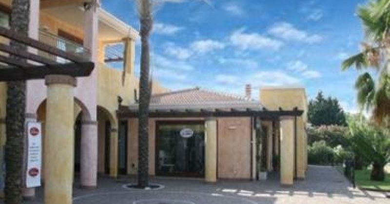 Mini Resort in Capoterra: book accommodation on HotelFriend