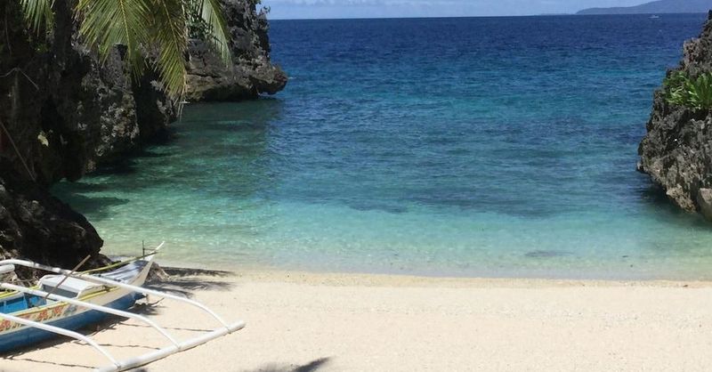 Turtle Cove Island Resort in Romblon - schnelle Onlinebuchung bei ...