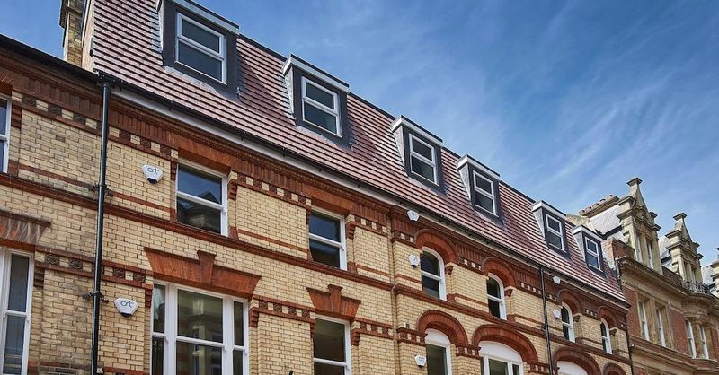 Bank House by Flying Butler in Reading - online buchen mit HotelFriend