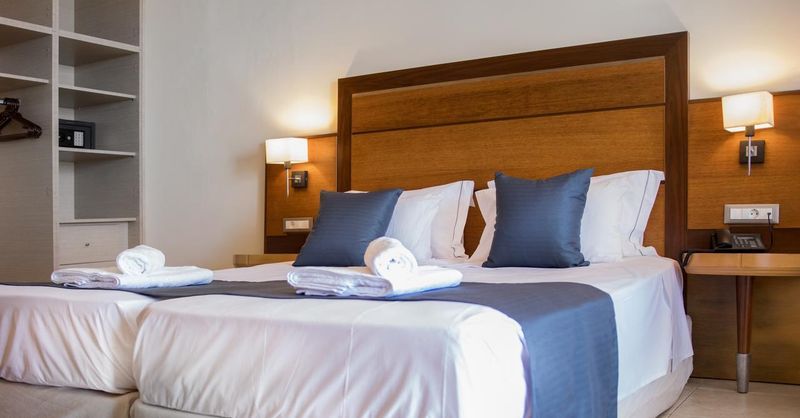 Manousos City Hotel, Rhodes: room reservation online on HotelFriend