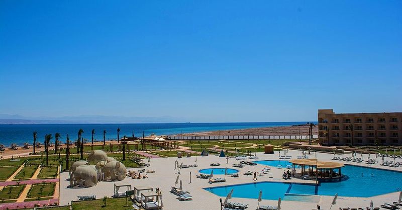 Tolip Resort & SPA in Taba - book the best hotels on HotelFriend