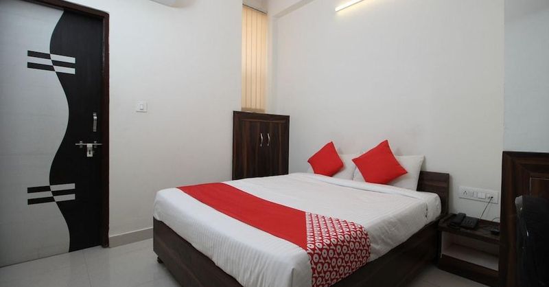 Hotel Mahima Palace by Oyo Rooms, Jaipur - hotel booking on HotelFriend