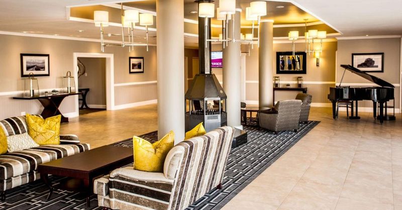 Riverside Sun Resort, Vanderbijlpark - easy hotel booking on HotelFriend