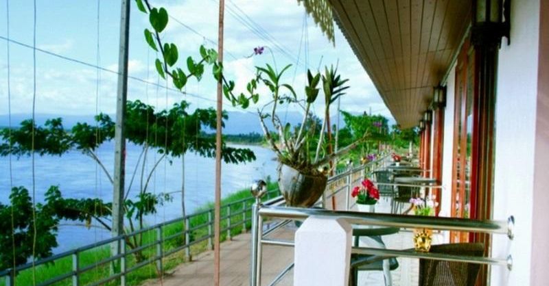 Kongkhamkoon Hotel in Bueng Kan - room reservation on HotelFriend