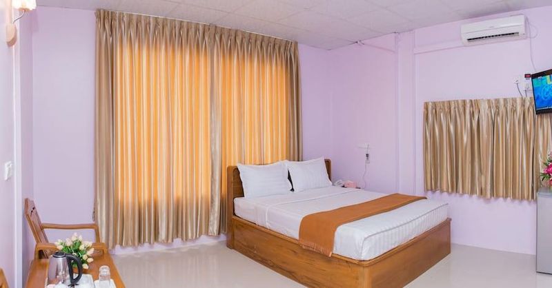 Aung Tha Pyay Hotel 3 in Yangon - book accommodation on HotelFriend